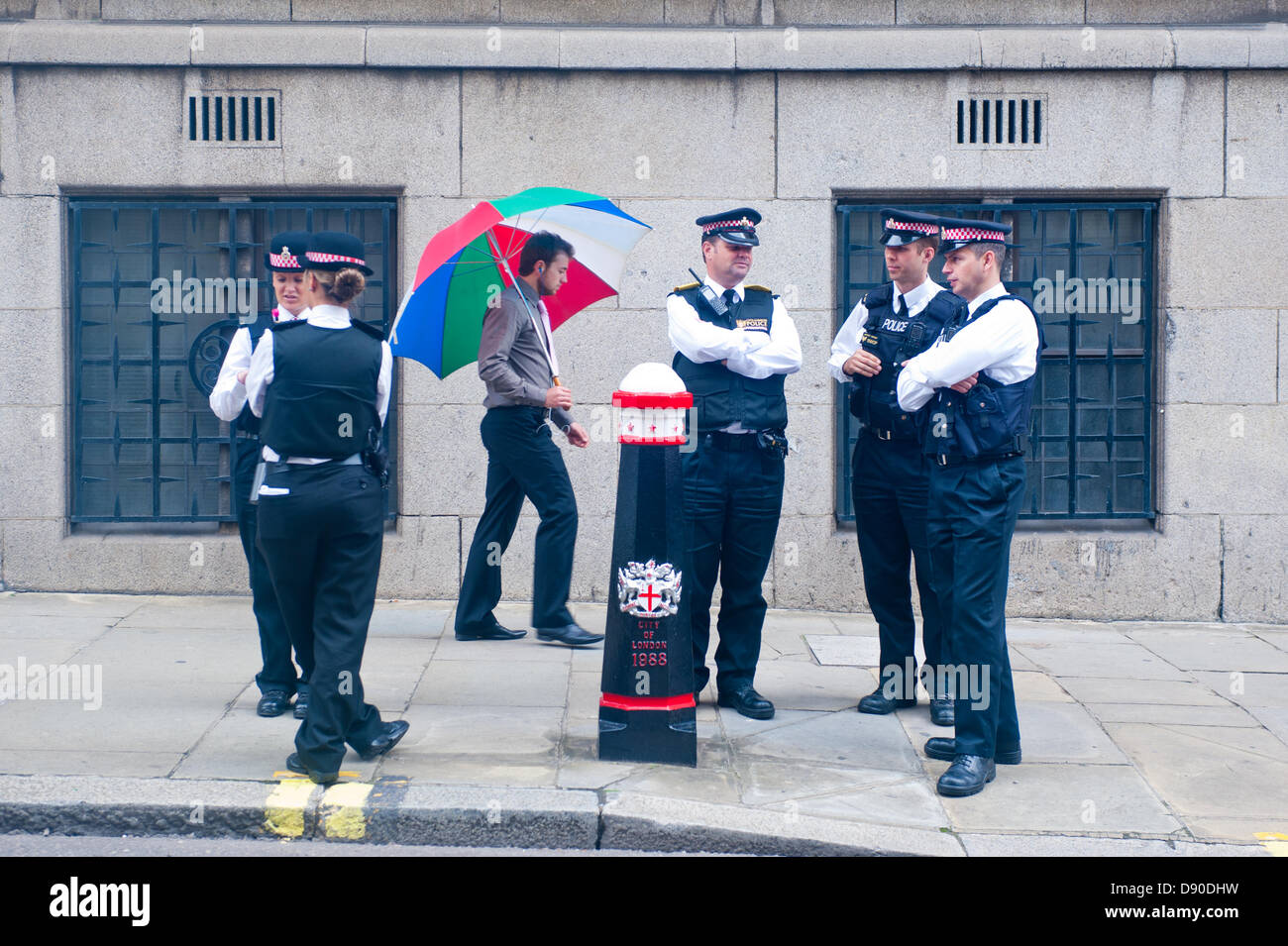 Immigration Officers Uk High Resolution Stock Photography and Images ...