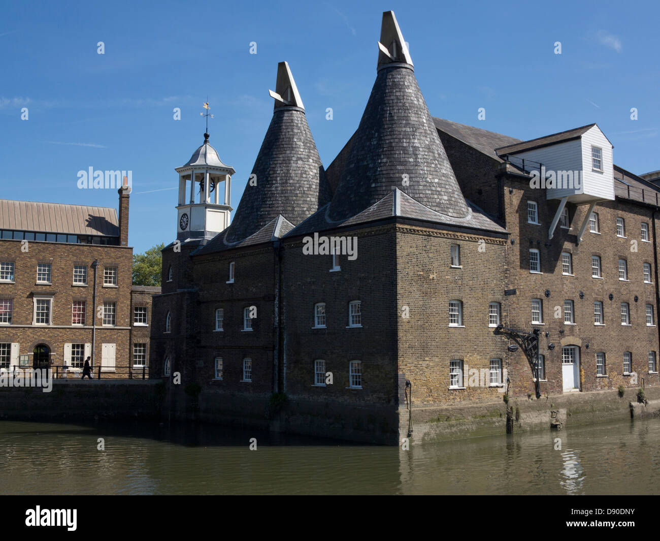 Three mills london hi-res stock photography and images - Alamy