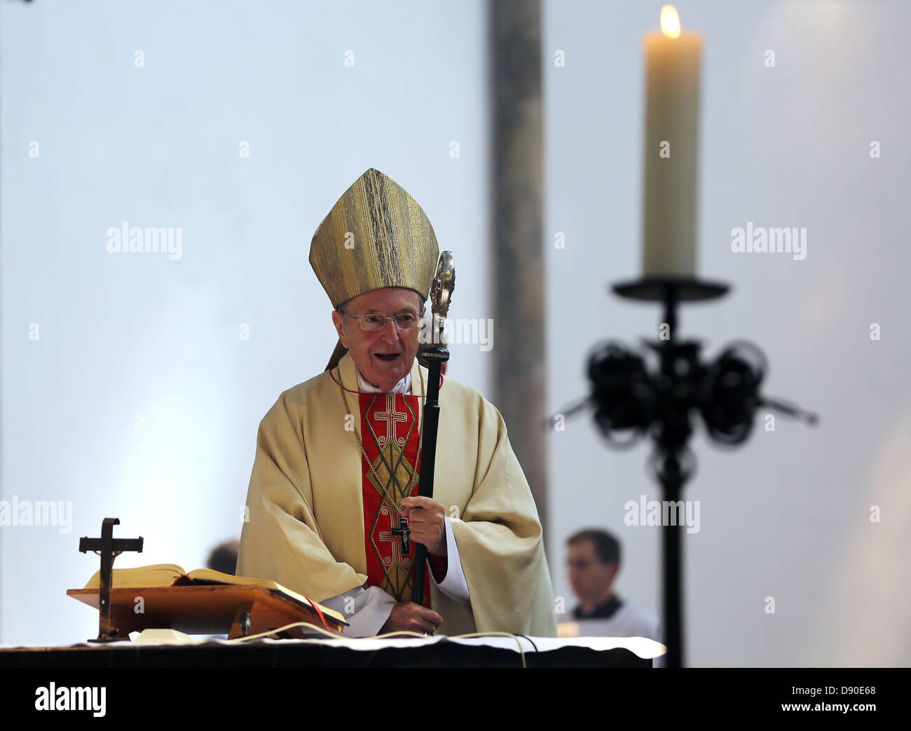 Joachim kardinal meisner hi-res stock photography and images - Alamy