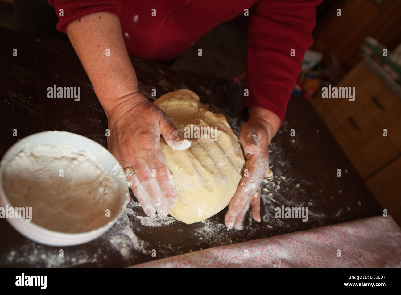 Woman making pasta, Italy Stock Photo - Alamy