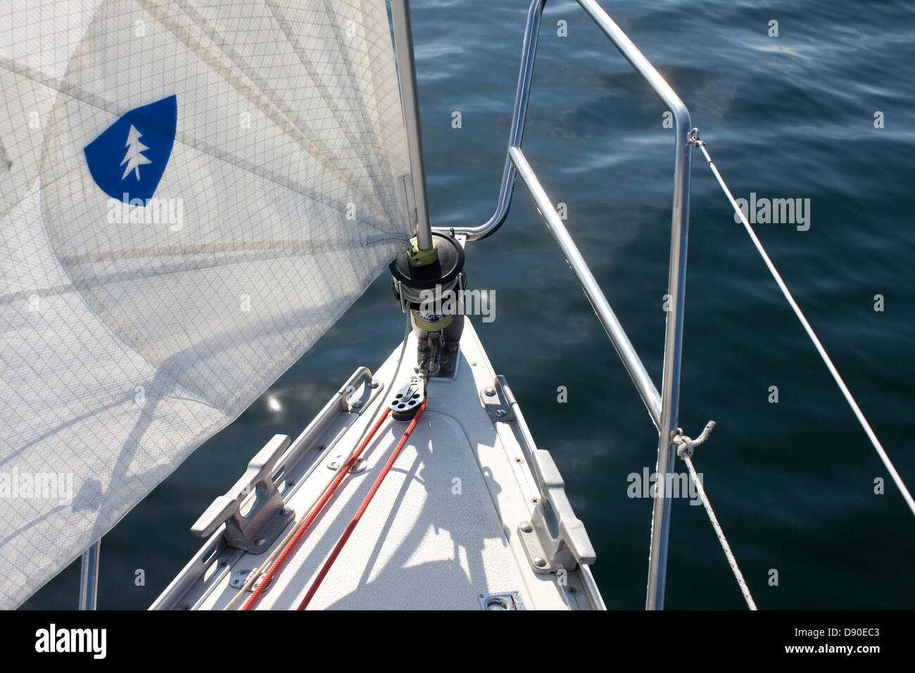 Bow of sailing boat Stock Photo - Alamy