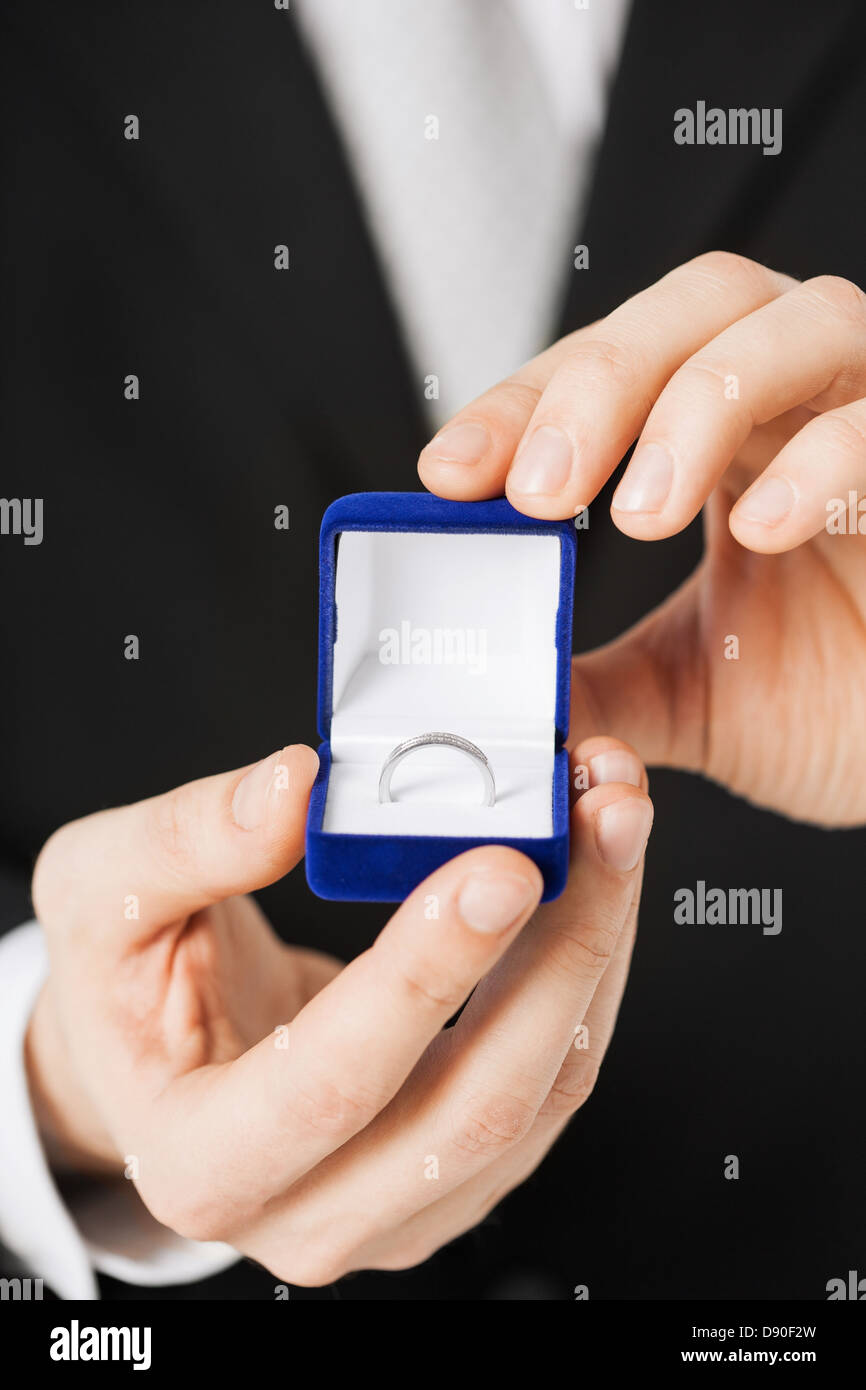 Engagement ring box hi-res stock photography and images - Alamy