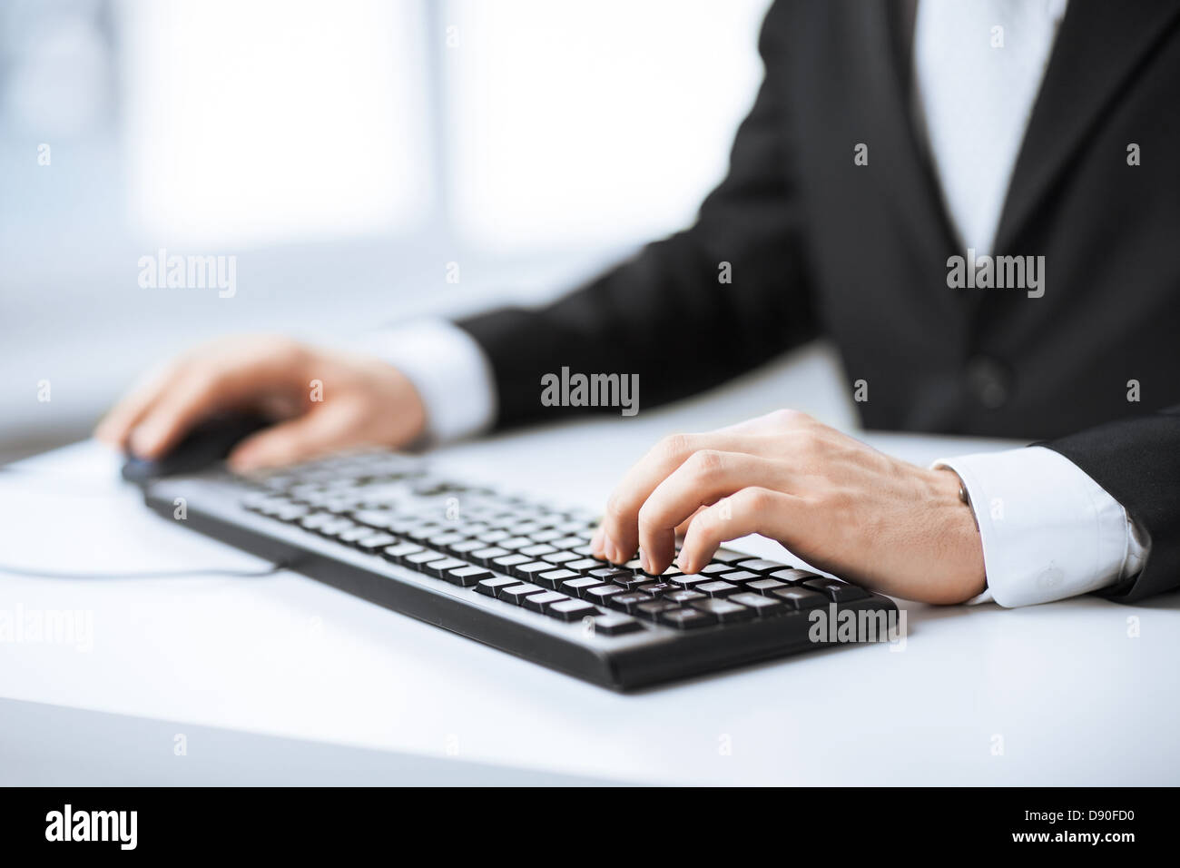 Hands businessman typing hi-res stock photography and images - Alamy