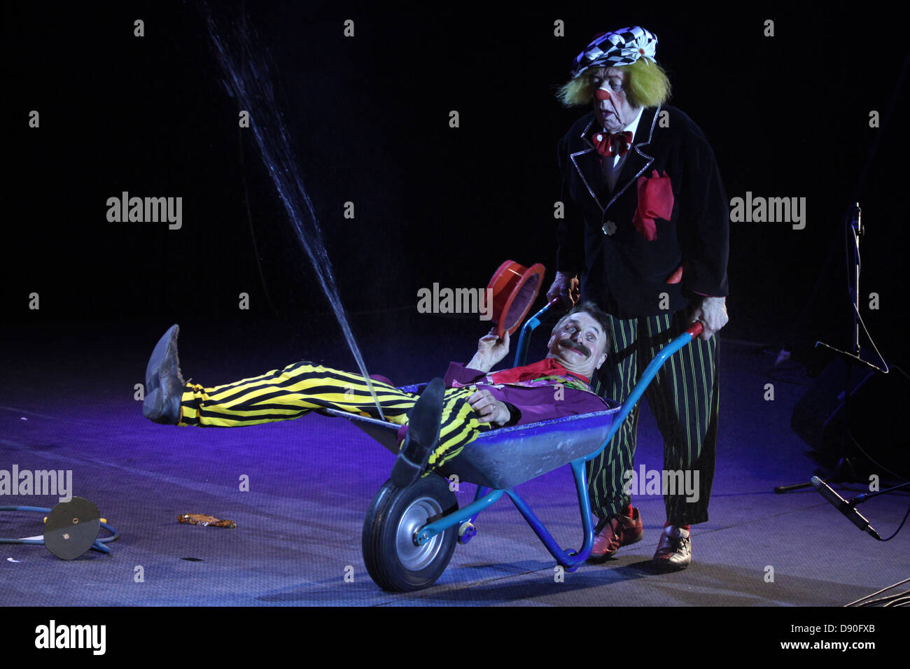 Famous Russian clown Oleg Popov (R) performs with his partner Vladimir ...