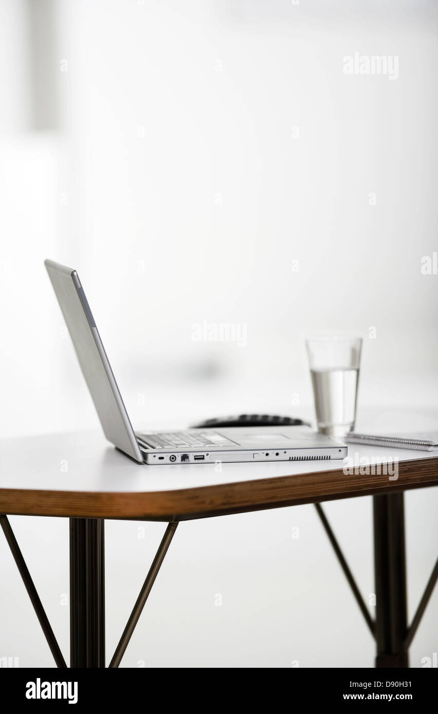 A computer on a desk Stock Photo - Alamy