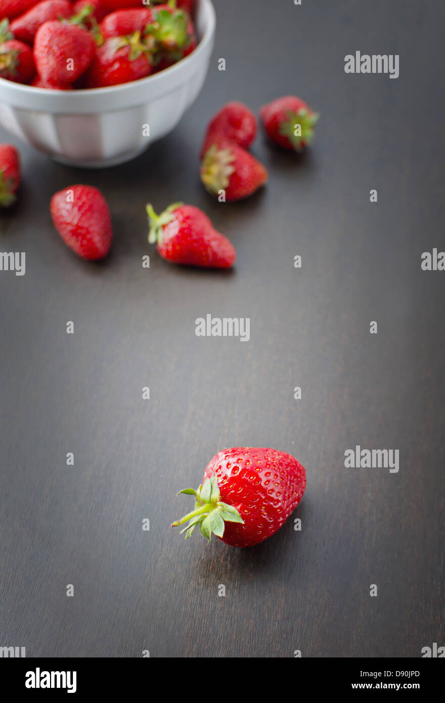 Strawberry table vintage wood rural hi-res stock photography and images ...