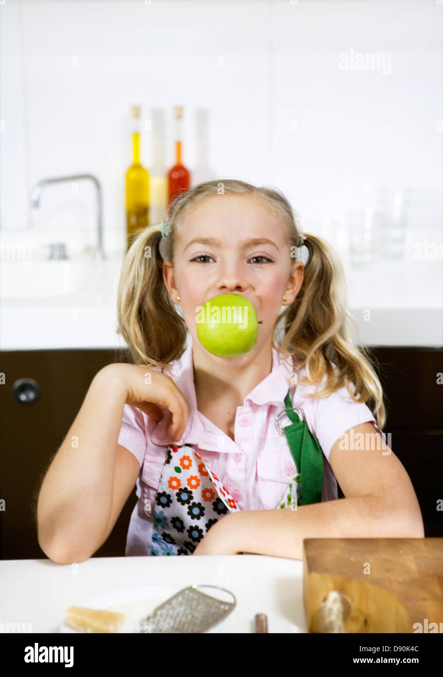 A girl baking Stock Photo - Alamy