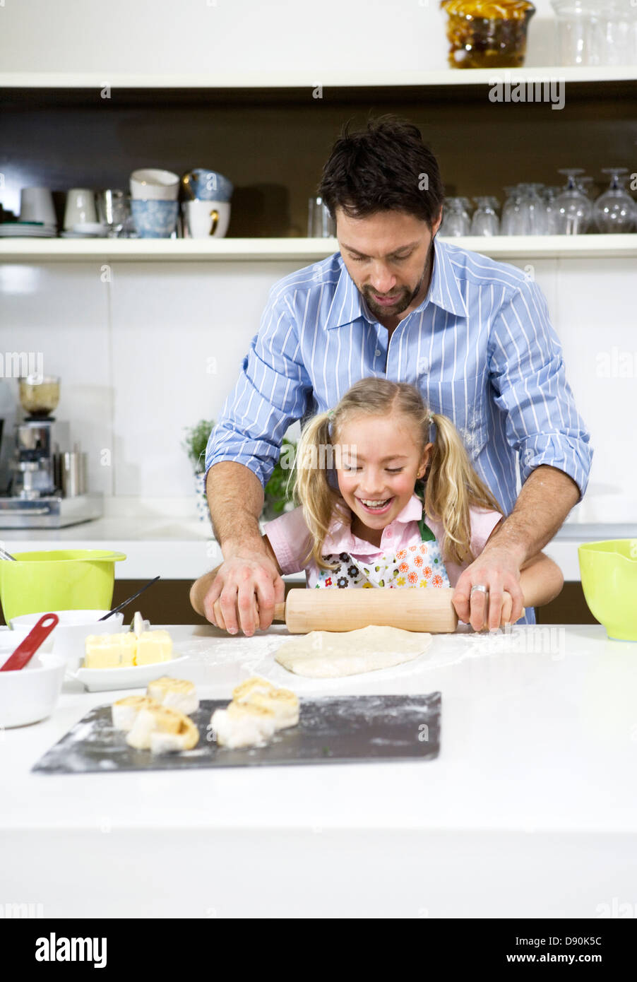 Father and daughter baking Stock Photo - Alamy