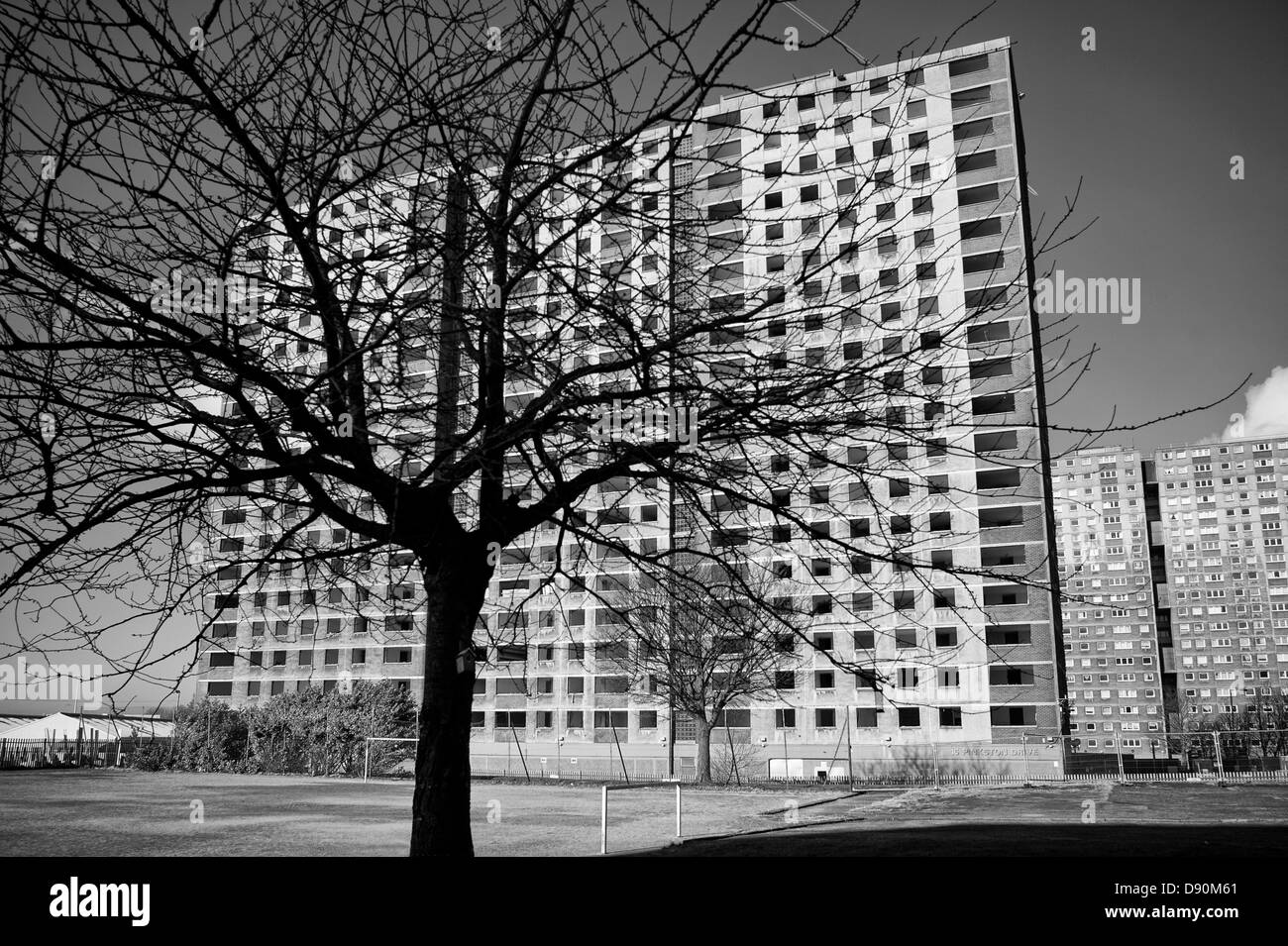 Condemned tower block, Sighthill, Glasgow, Scotland, UK Stock Photo - Alamy