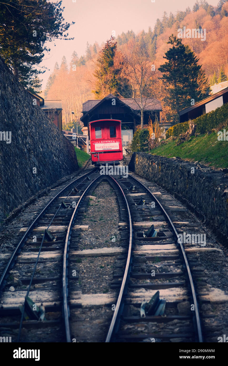 Train on railroad hi-res stock photography and images - Alamy