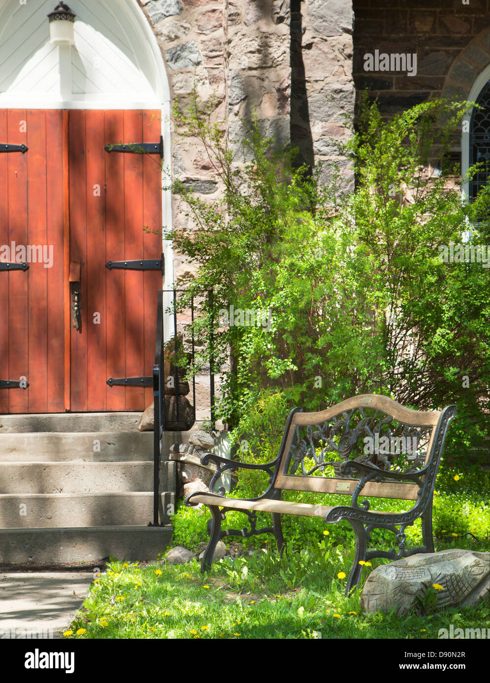 Church church bench hi-res stock photography and images - Alamy