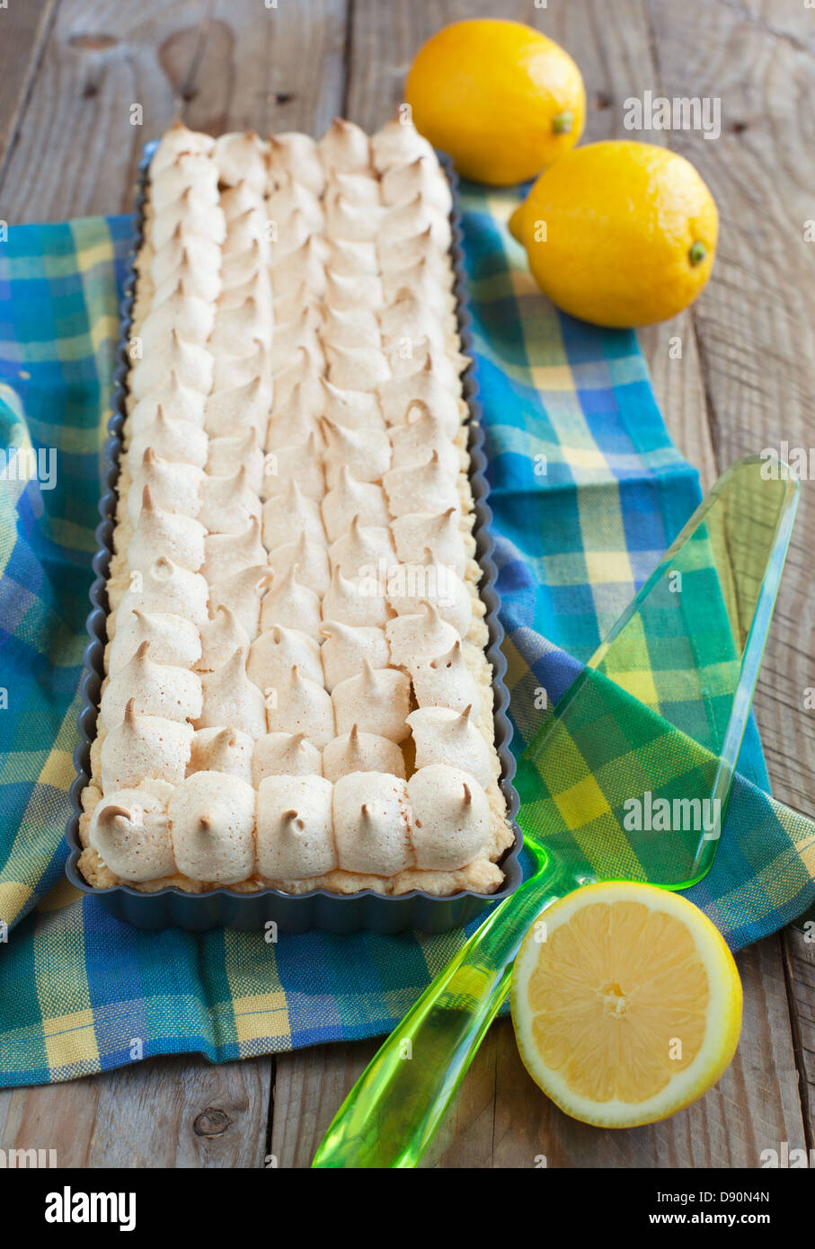 Lemon tart hi-res stock photography and images - Alamy