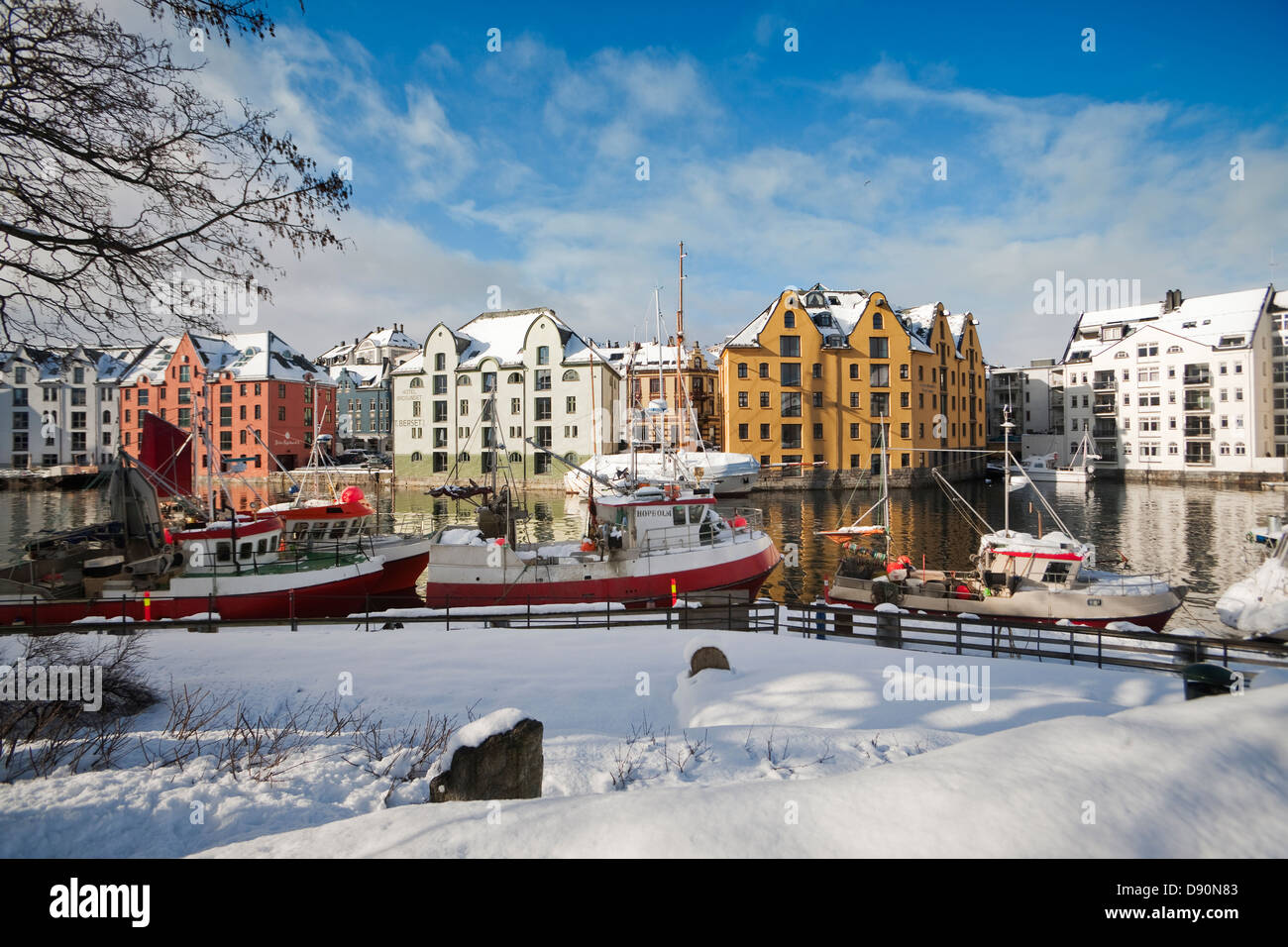 No more winter hi-res stock photography and images - Alamy