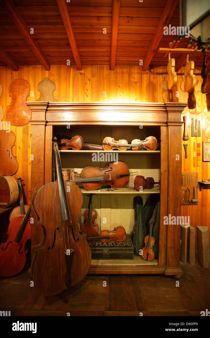 Italy milan national museum science hi-res stock photography and images ...