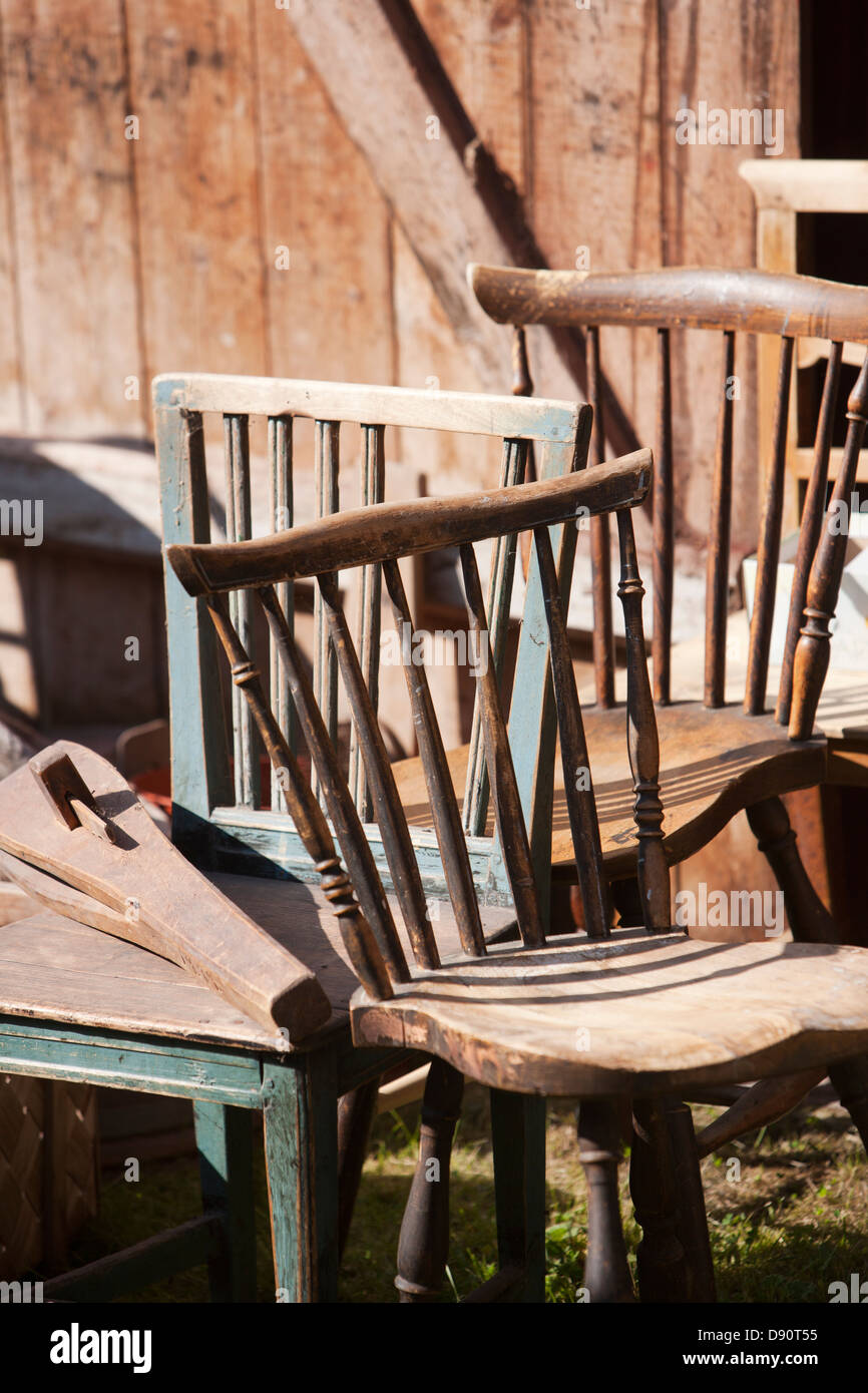 Old wooden chair worn hi-res stock photography and images - Alamy
