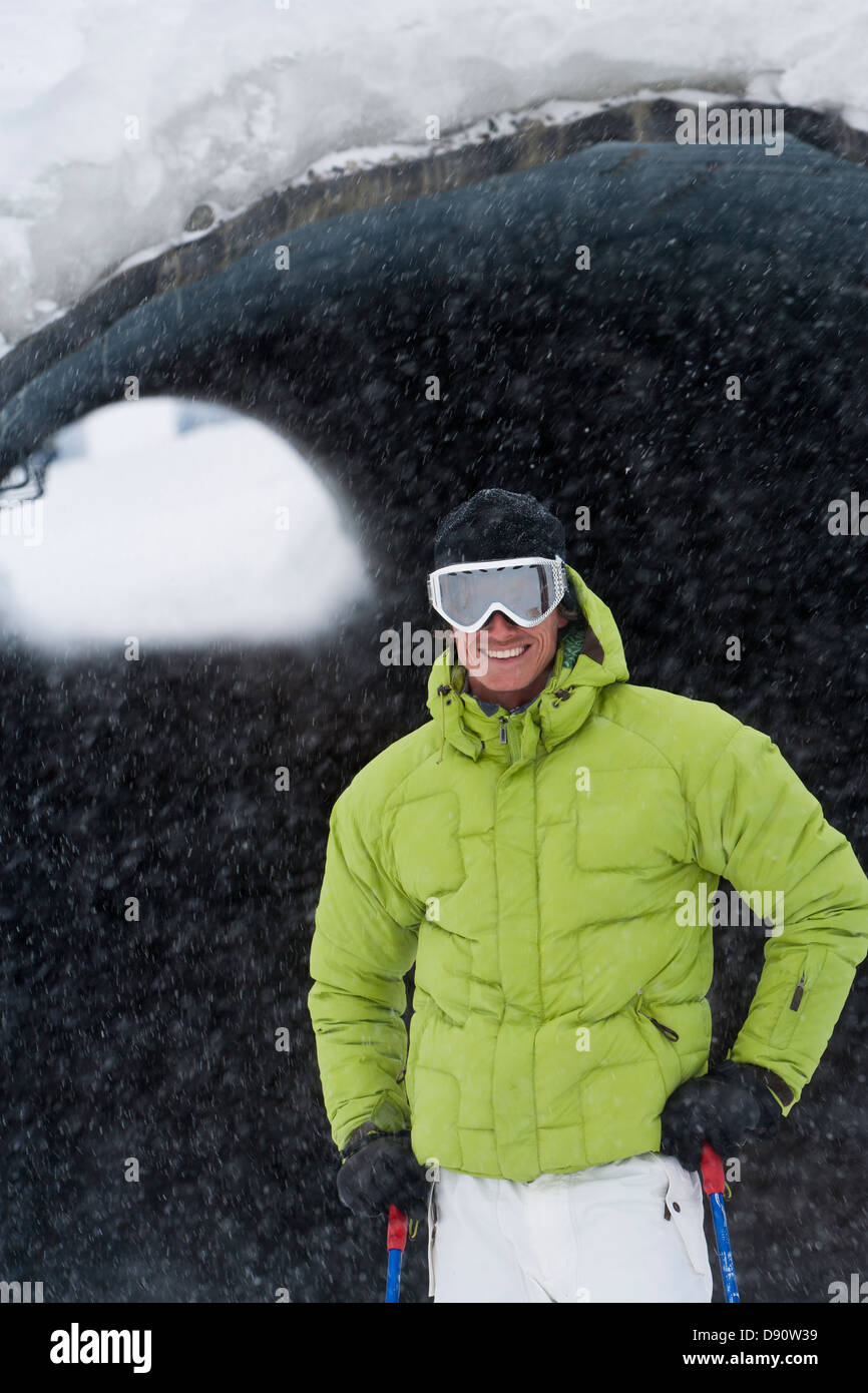 Portrait of male skier Stock Photo - Alamy
