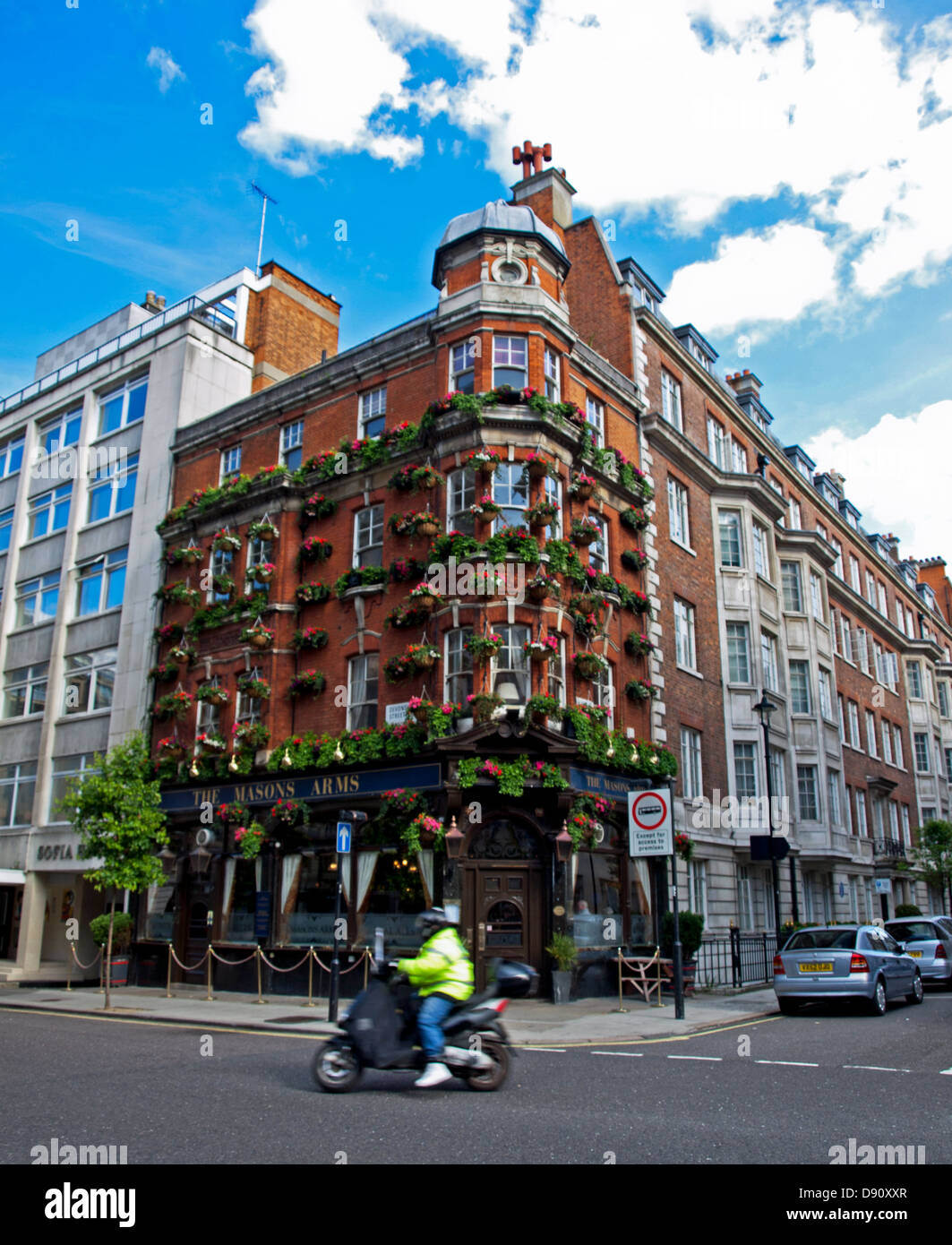 View of the Masons Arms pub, Fitzrovia, West End,London, England ...