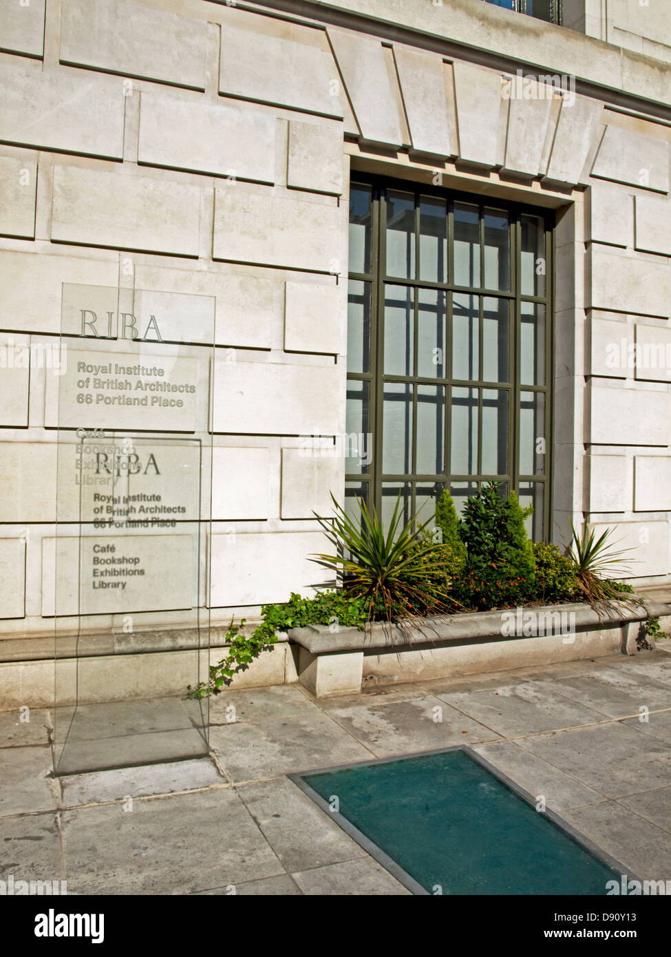 Exterior of the Royal Institute of British Architects (RIBA) building ...