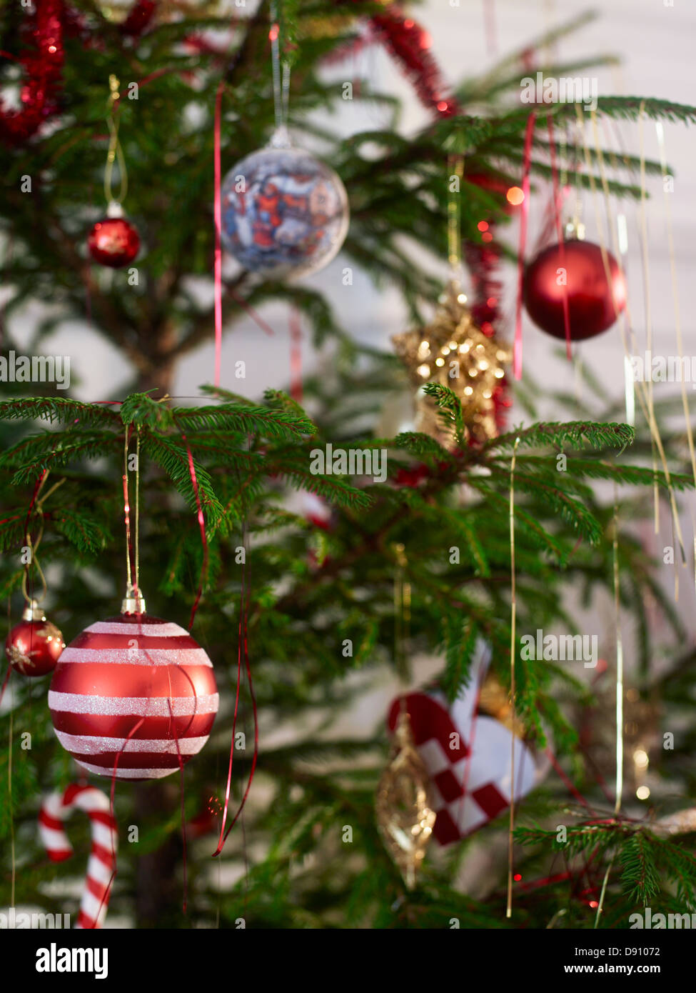 Multi colored ornaments hi-res stock photography and images - Alamy