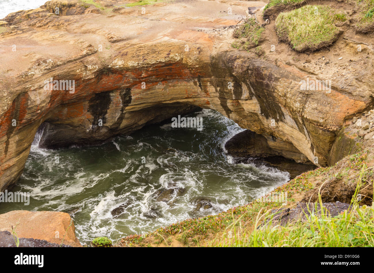 Devils punch bowl state park hi-res stock photography and images - Alamy