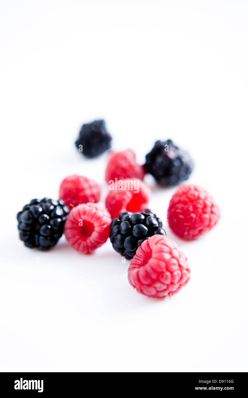 Raspberries and blackberries Stock Photo - Alamy