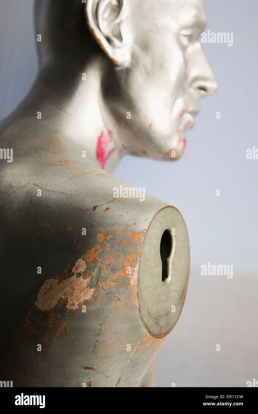 Broken mannequin hi-res stock photography and images - Alamy