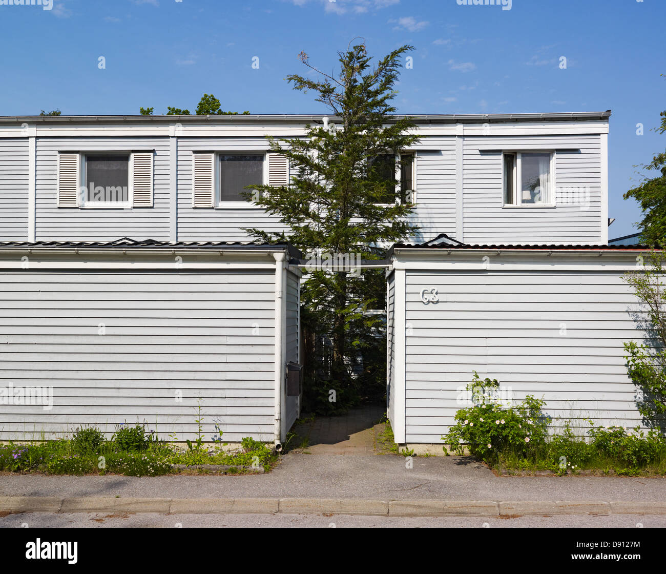 Terrace house hi-res stock photography and images - Alamy