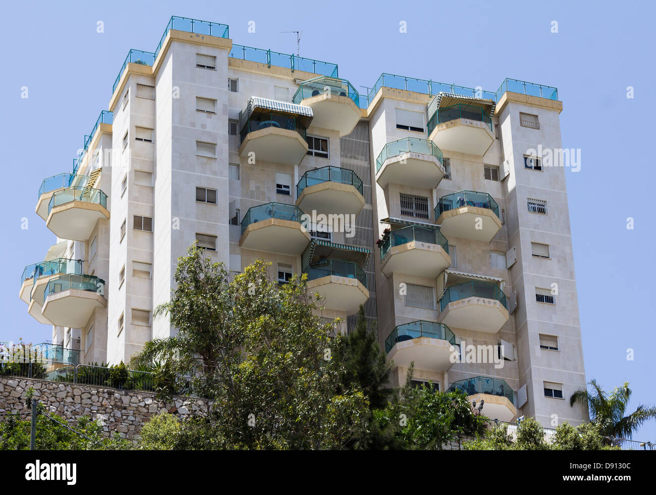 Round windows house exterior hi-res stock photography and images - Alamy