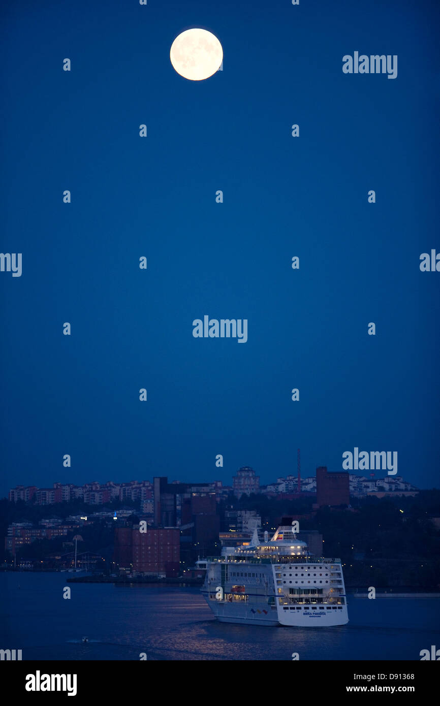 Full moon in Stockholm, Sweden Stock Photo - Alamy