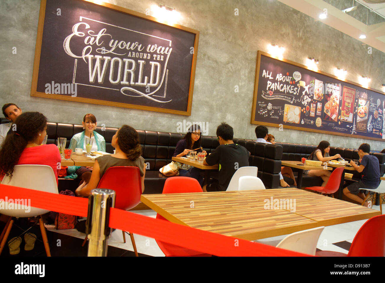 Singapore,City Square mall,Burger King,franchise,fast food,restaurant ...