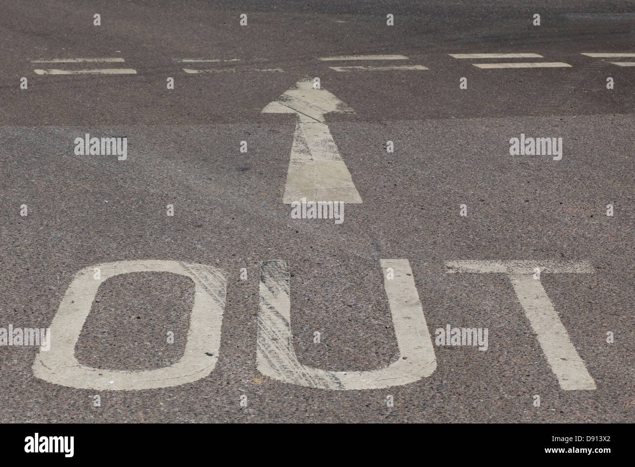 Tarmac Signage High Resolution Stock Photography and Images - Alamy