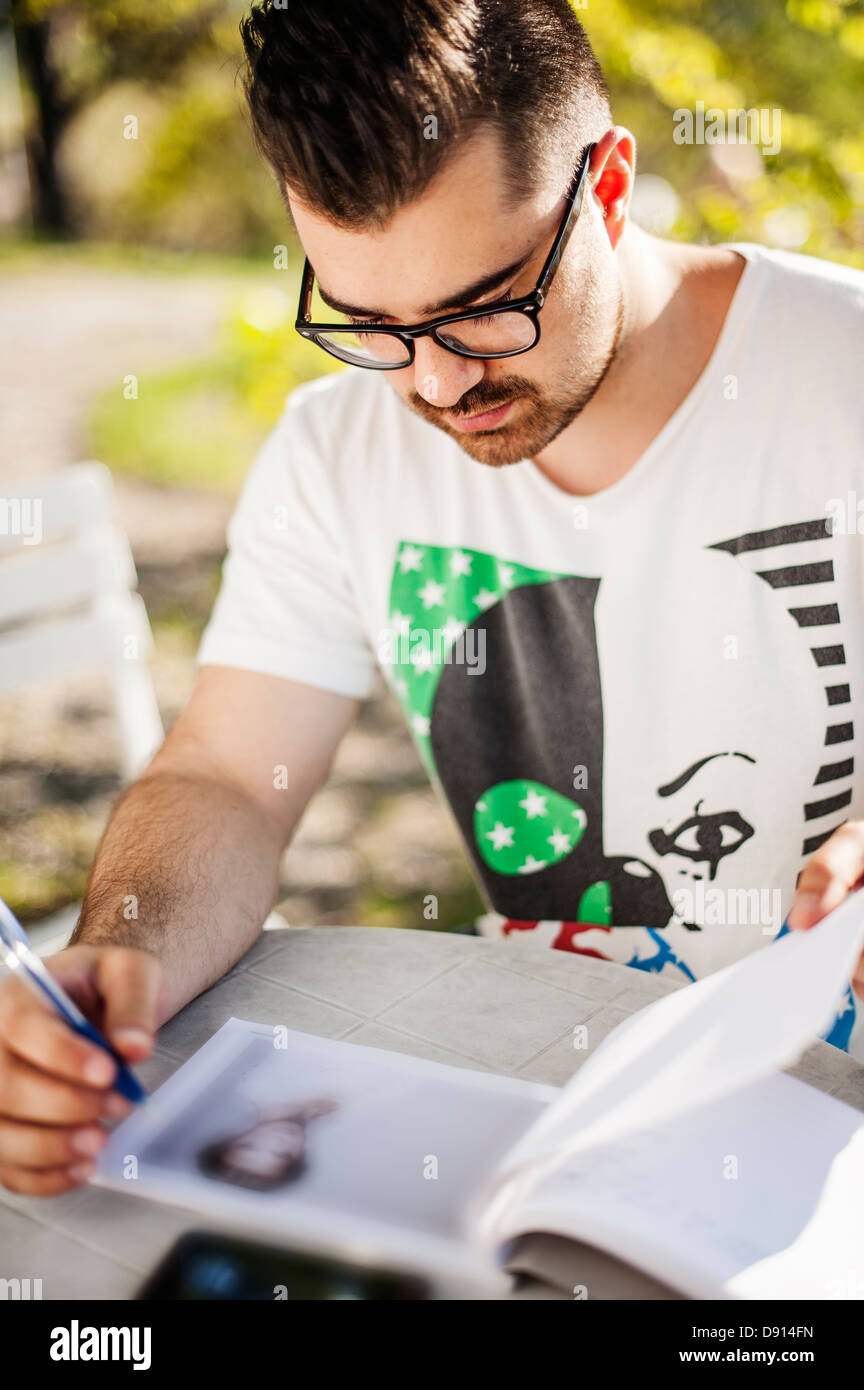Man studying hi-res stock photography and images - Alamy
