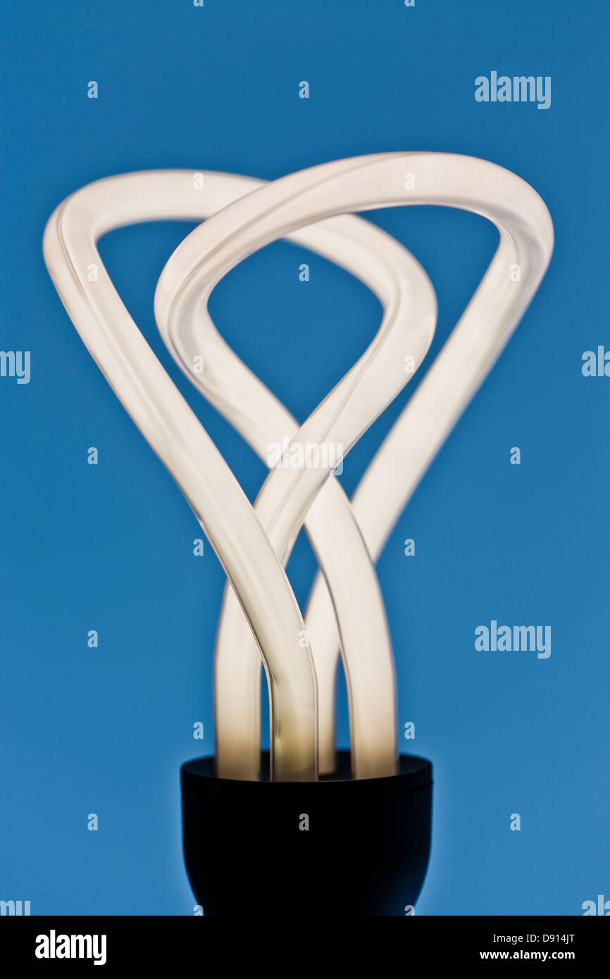 Light bulb on white background, studio shot Stock Photo - Alamy