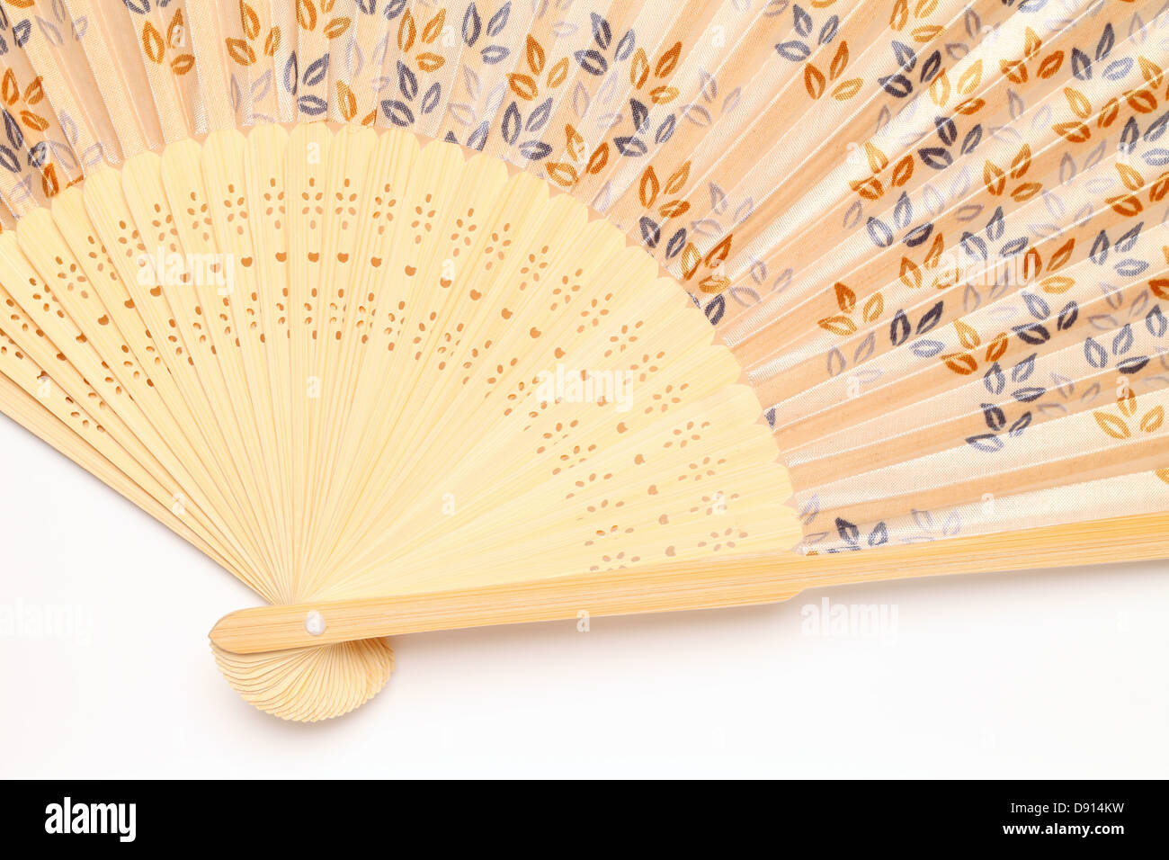 Traditional chinese fan hi-res stock photography and images - Alamy