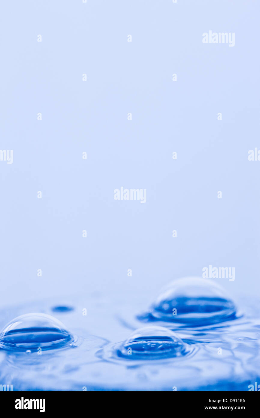 Bubbles on surface of water Stock Photo - Alamy