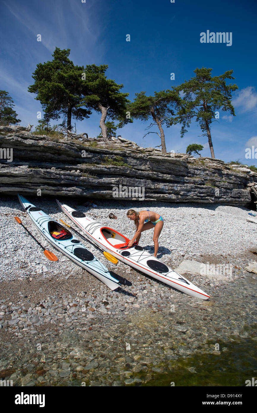 Vertical kayaks hi-res stock photography and images - Alamy