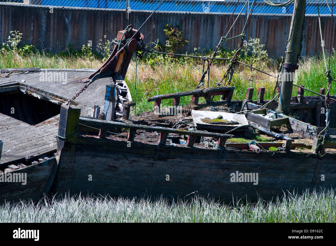 Derelict wrecked fishing boats Fisher Fleet Stock Photo - Alamy
