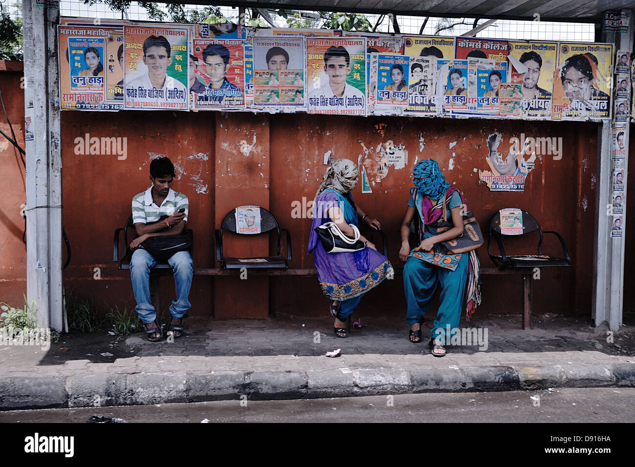 A bus station in Jaipur. Rajasthan, India Stock Photo - Alamy