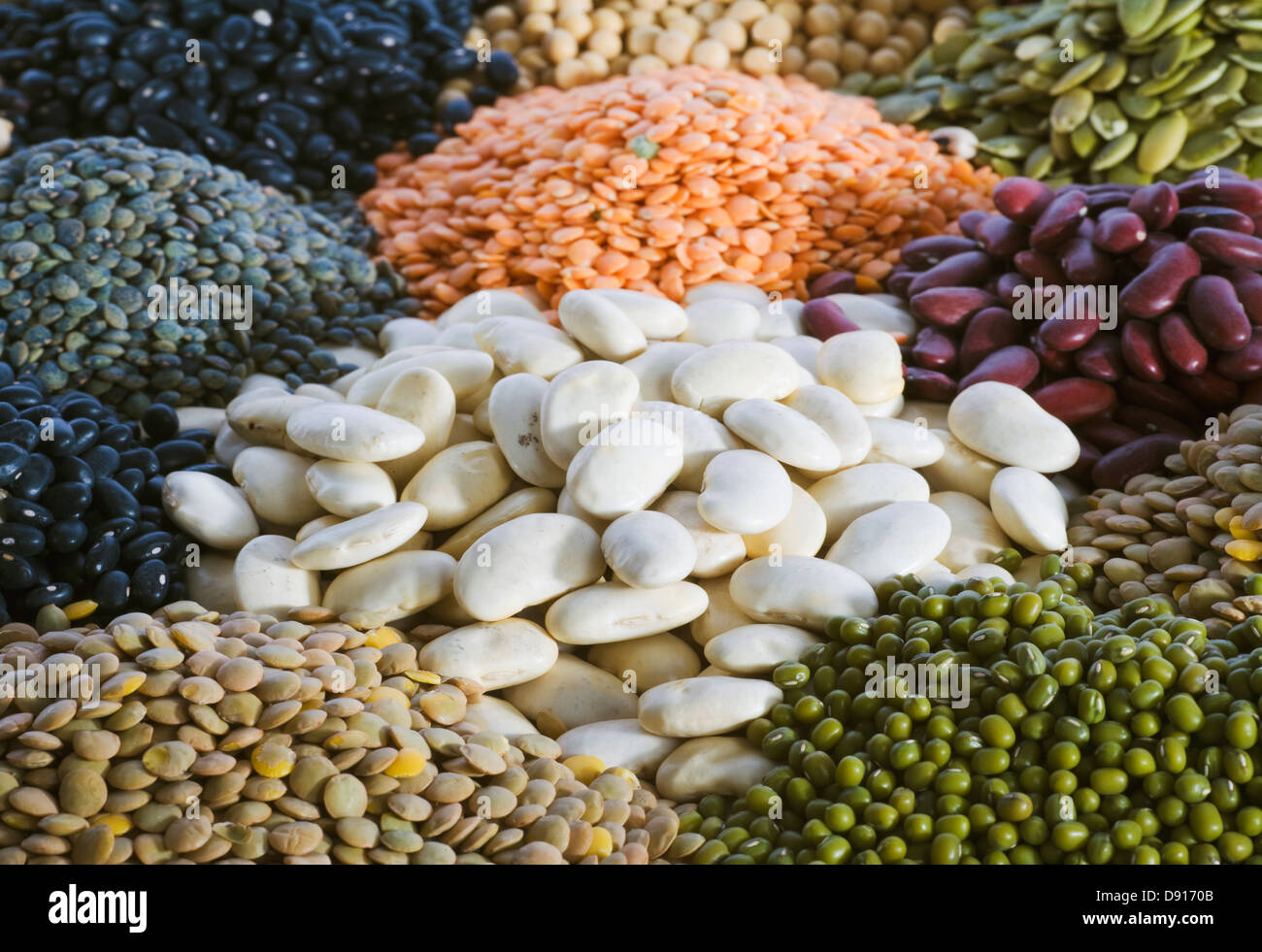 Peas beans hi-res stock photography and images - Alamy