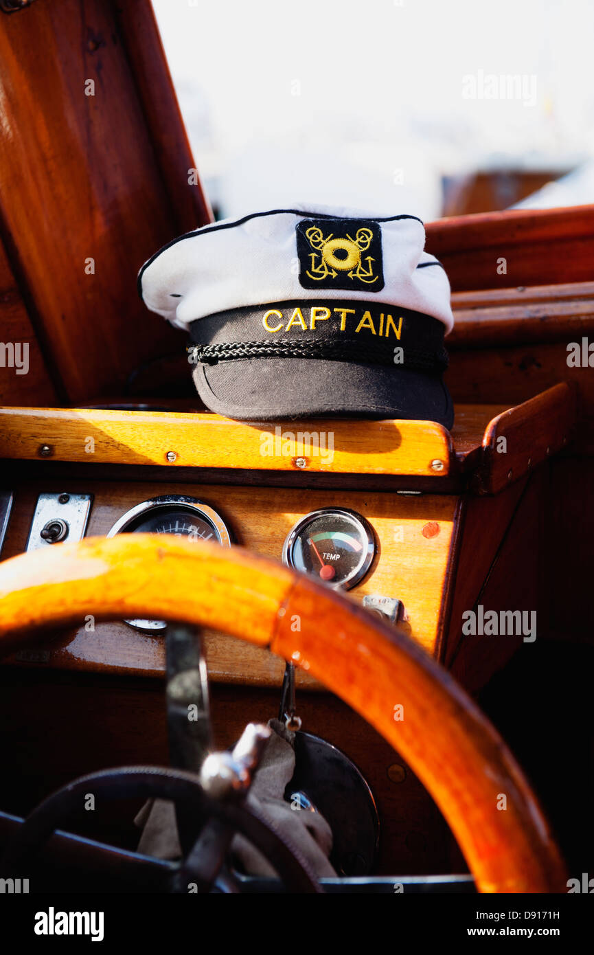 Captains hat hi-res stock photography and images - Alamy