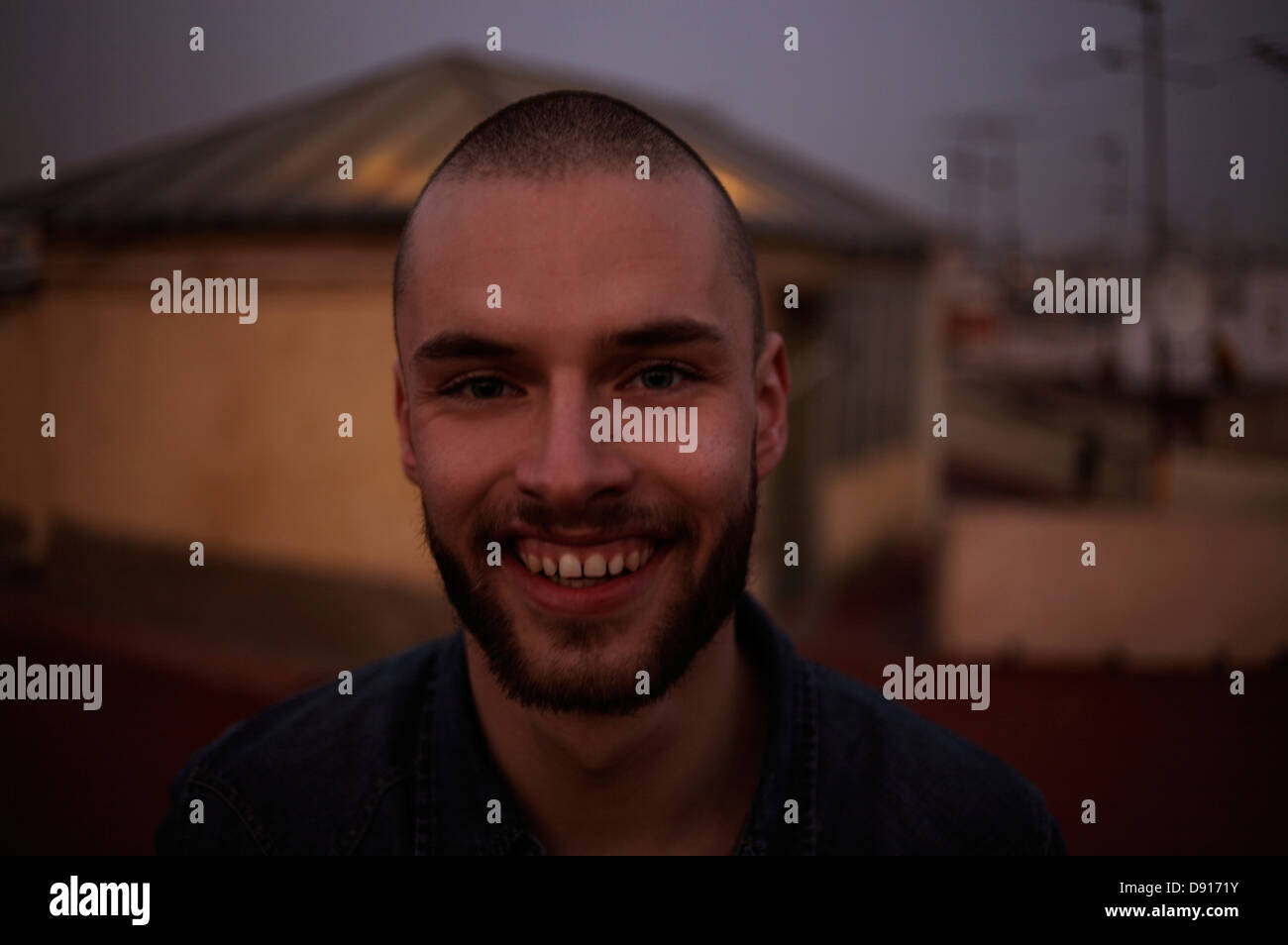 Portrait of a smiling man Stock Photo - Alamy