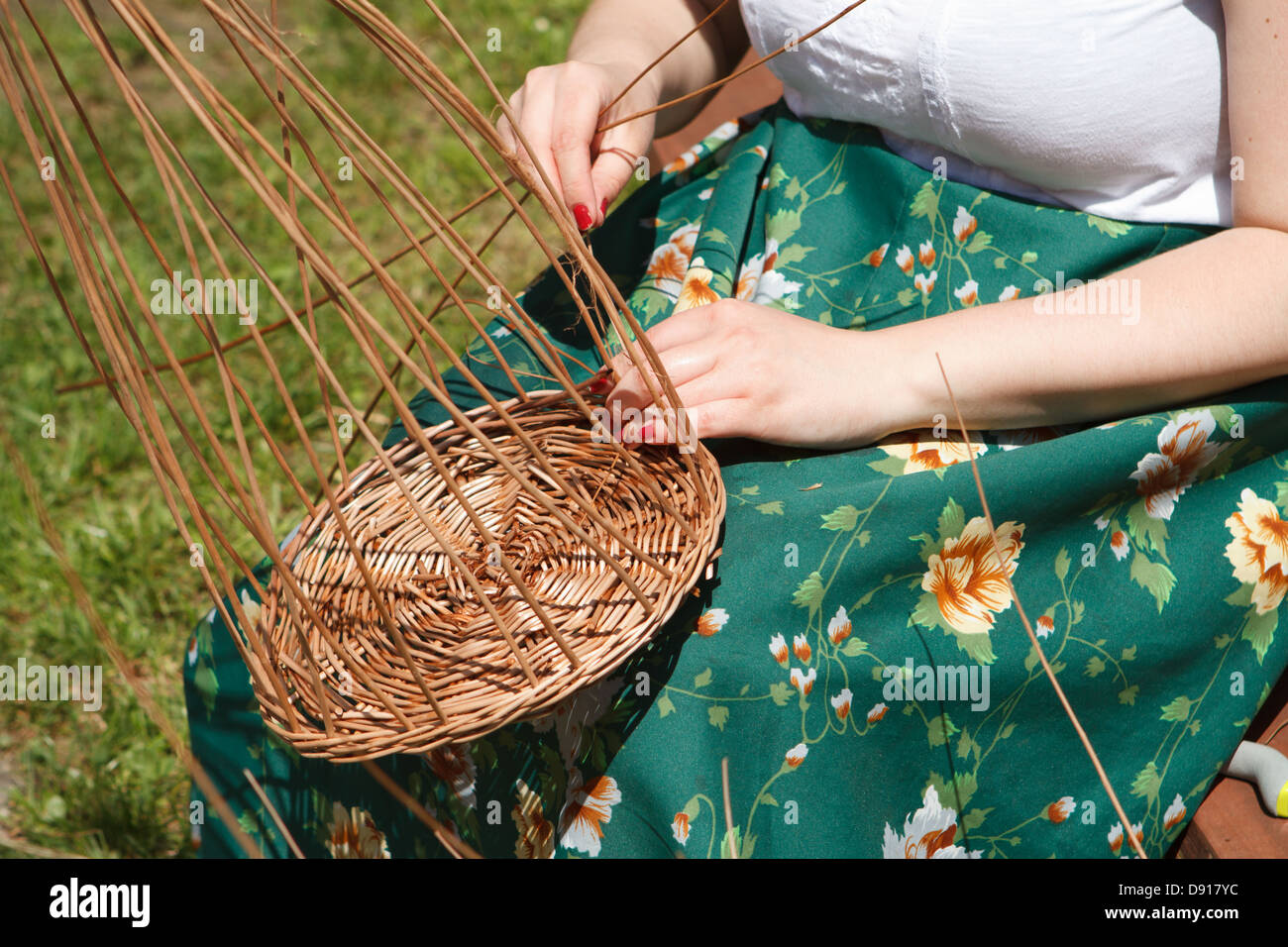 Braiding hi-res stock photography and images - Alamy