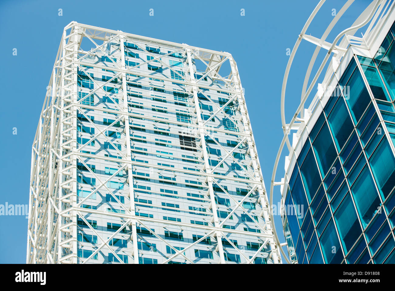 View modern building hi-res stock photography and images - Alamy