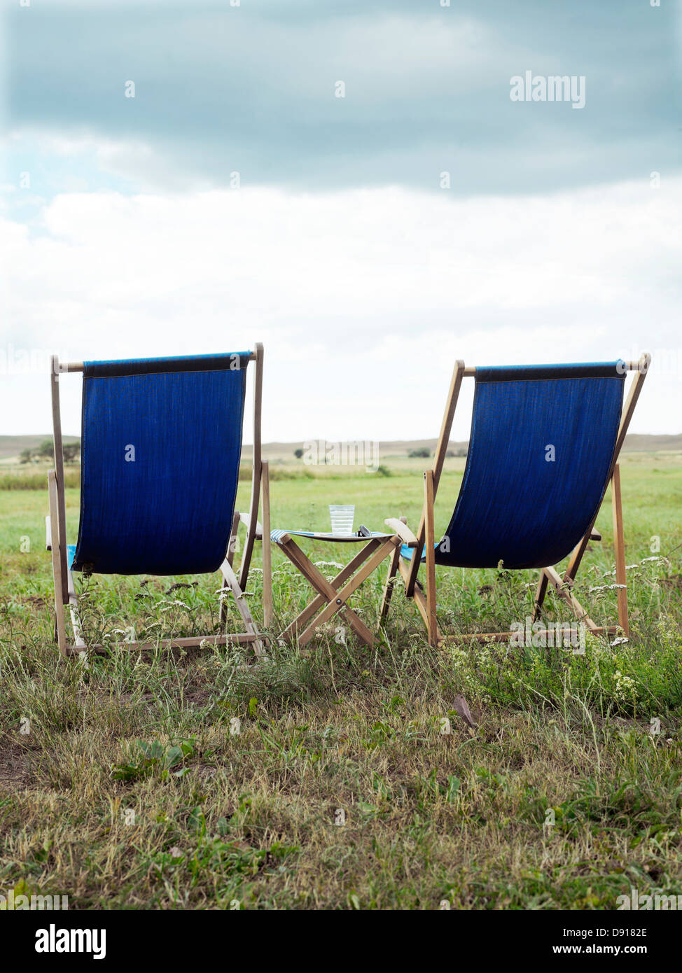Sun chairs hi-res stock photography and images - Alamy