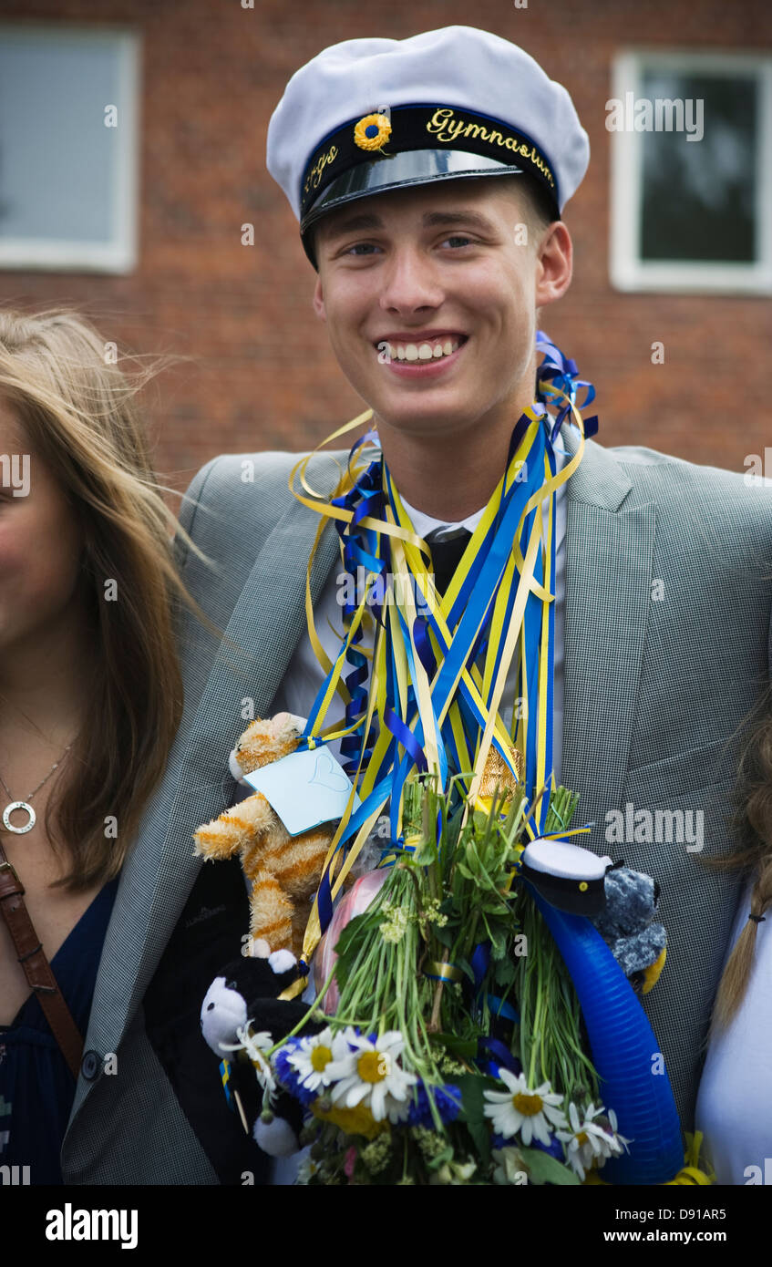 High school graduation suit hi-res stock photography and images - Alamy