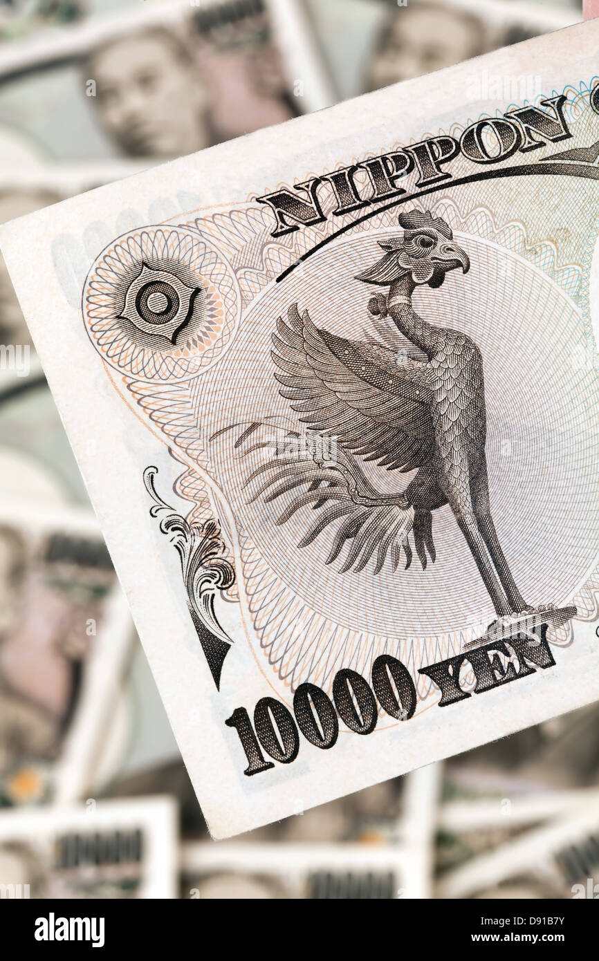 Japanese yen notes money from japan hi-res stock photography and images ...