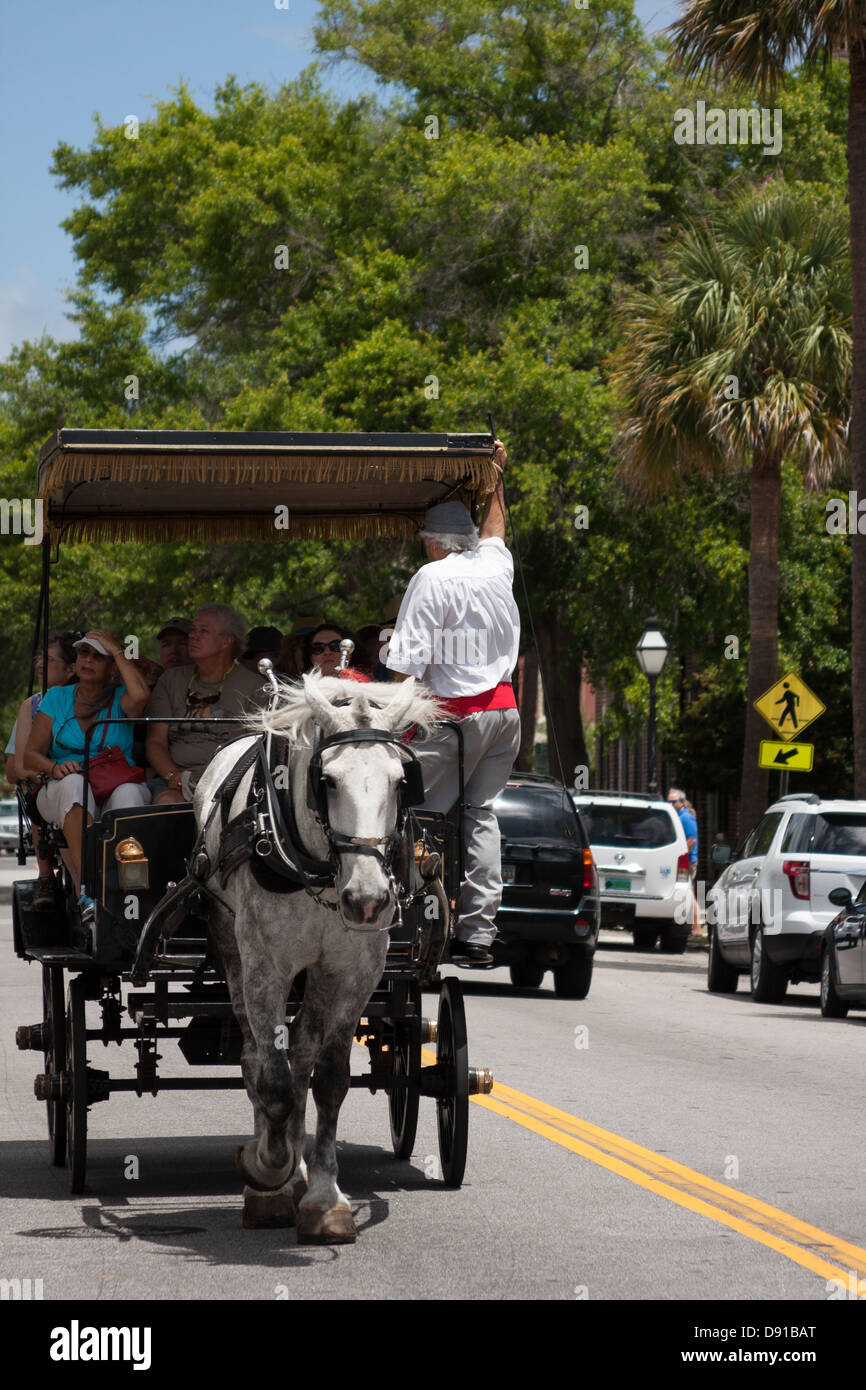 Horse Drawn Carriage Ride Stock Photo - Alamy