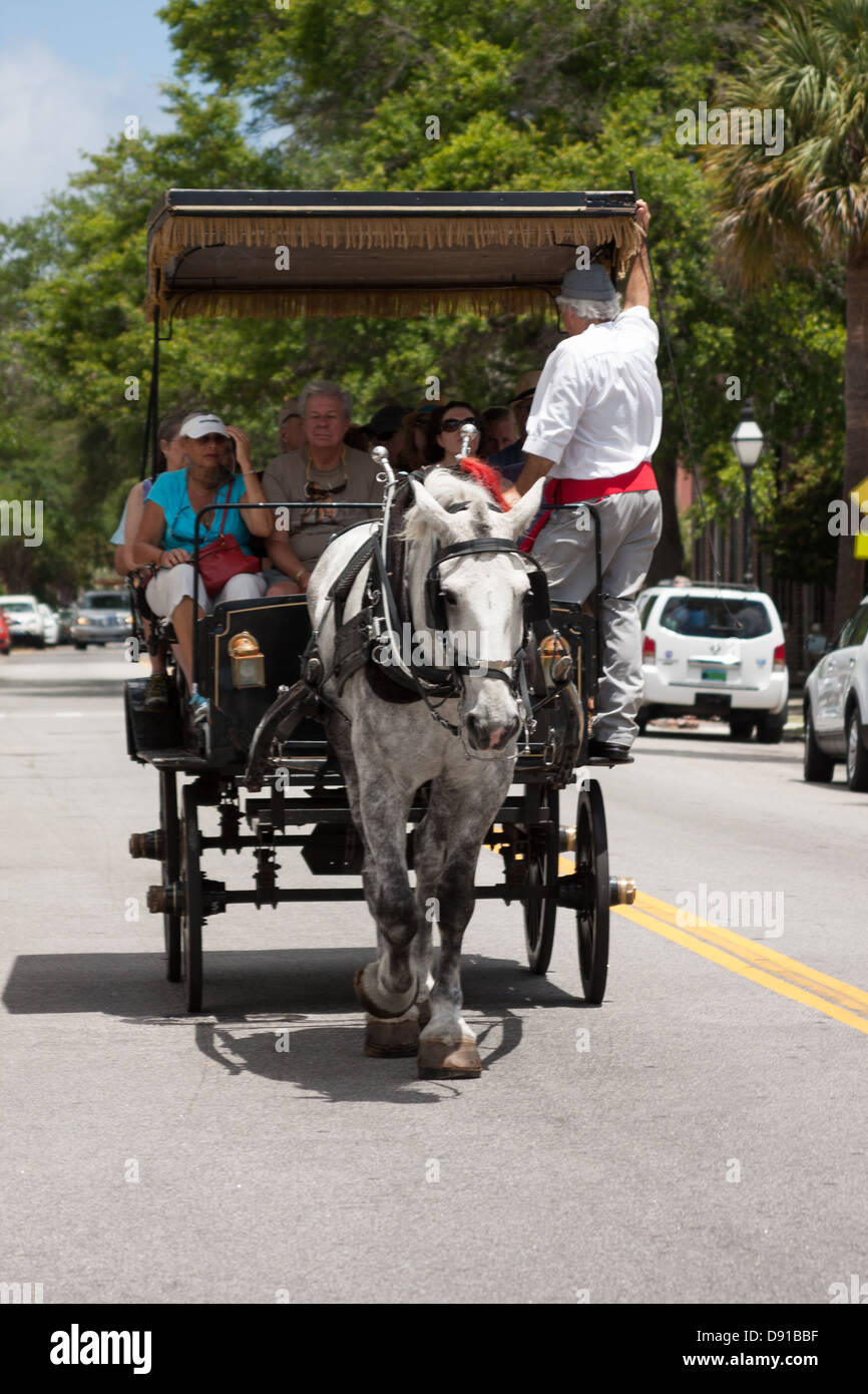 Horse Drawn Carriage Ride Stock Photo - Alamy