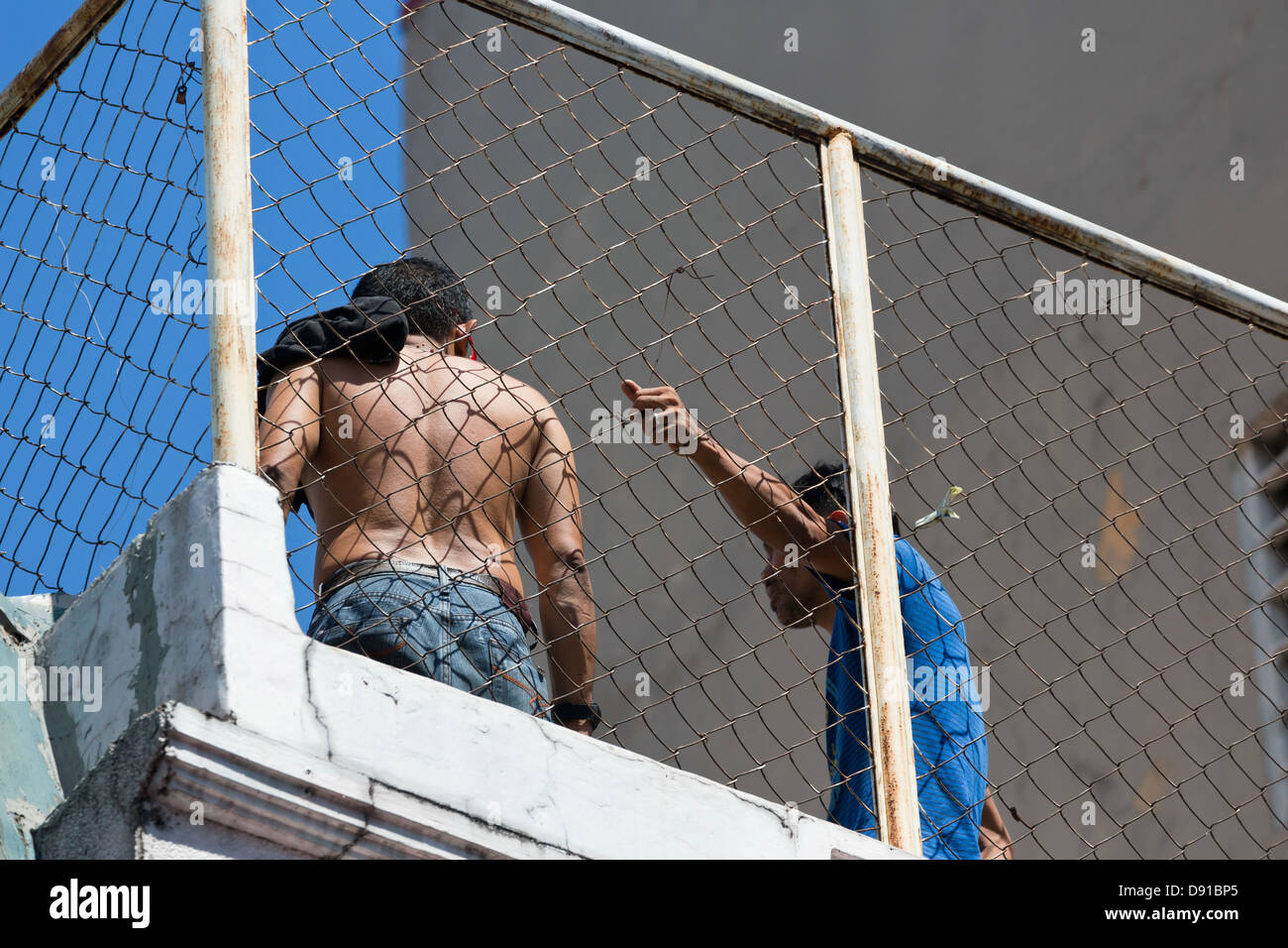 Construction Worker in Manila, Philippines Stock Photo - Alamy