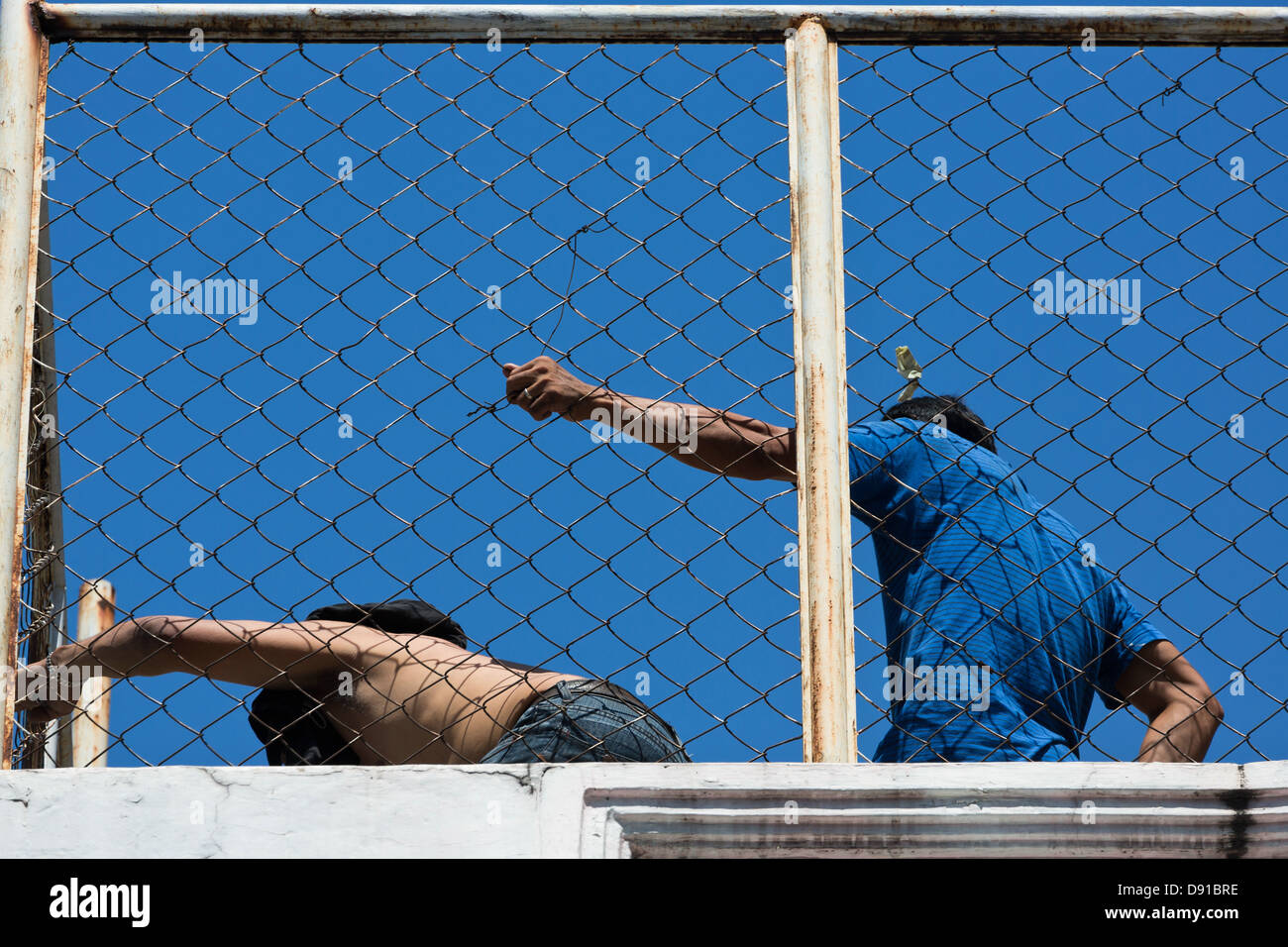 Construction Worker in Manila, Philippines Stock Photo - Alamy